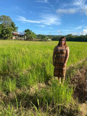 Lend to Lovely Joy in Philippines | Kiva